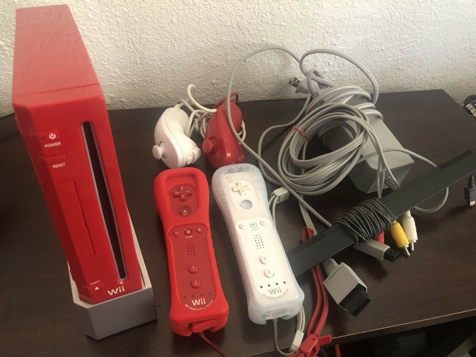 Nintendo Wii Restricted Version Pink Console with 2 Motion Plus ...